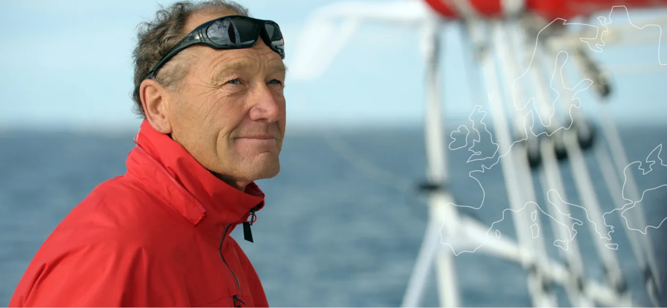 The Arch event cast off | The Arch